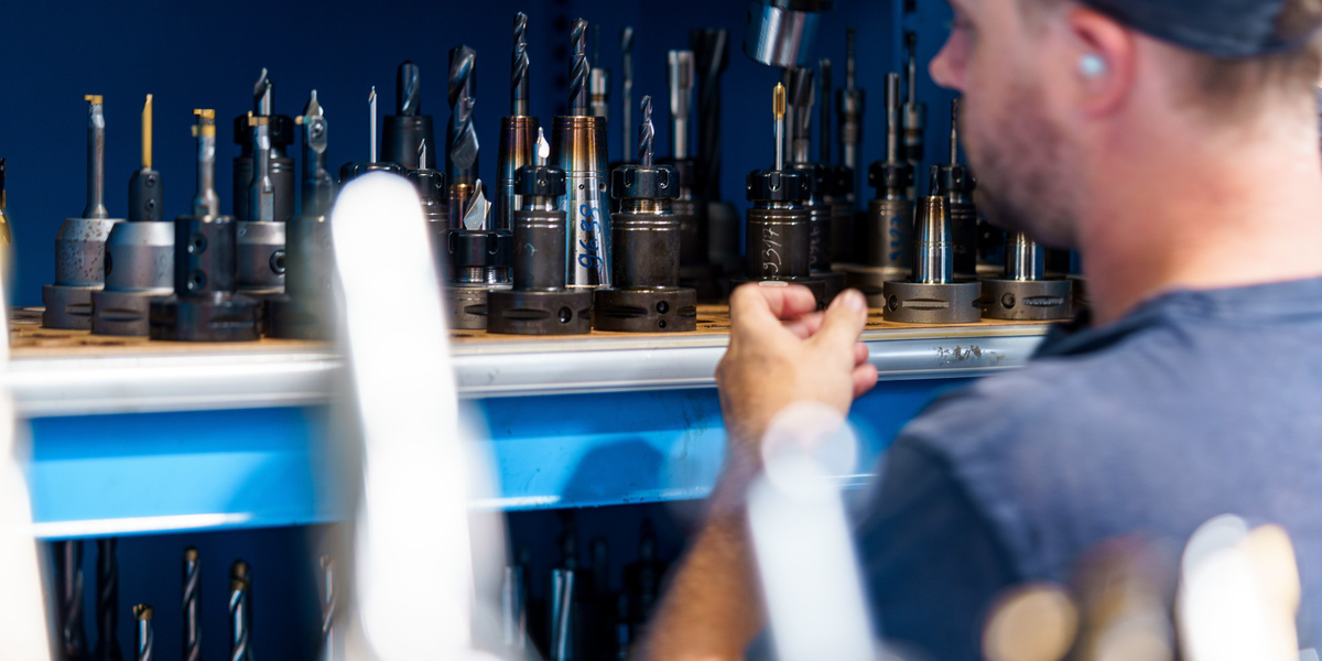 Reuse Finish End Mills to Maximize Tool Life ROI | Seco Tools
