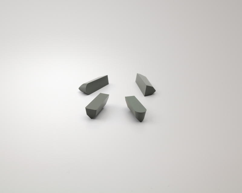 Ceramic Grooving and Parting-off Inserts | Seco Tools
